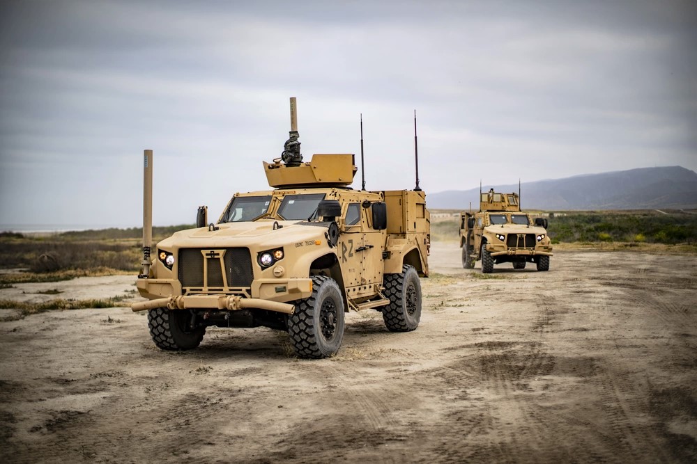 WarWheels.Net- M1278/M1279/M1280/M1281 Joint Light Tactical Vehicle (JLTV) / Light Combat ...